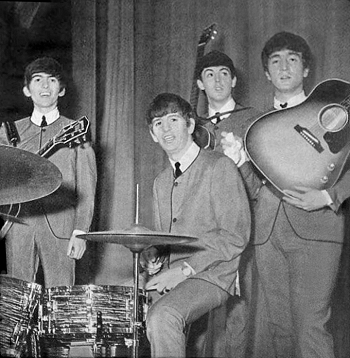 Beatlesource Photo Restoration Sample - DISTORTED OR SKEWED IMAGE